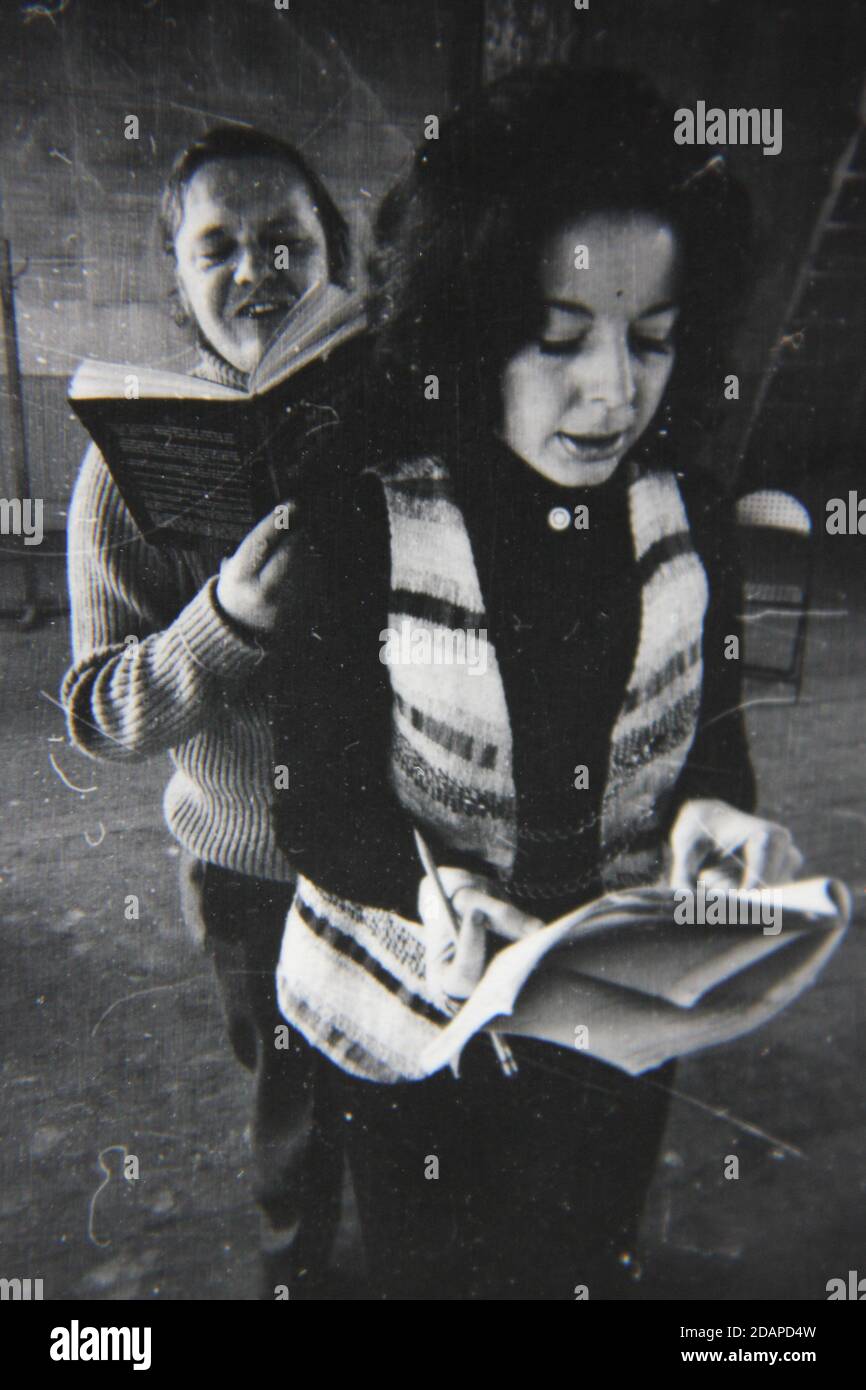 Fine 1970s vintage black and white photography of actors rehearsing a ...