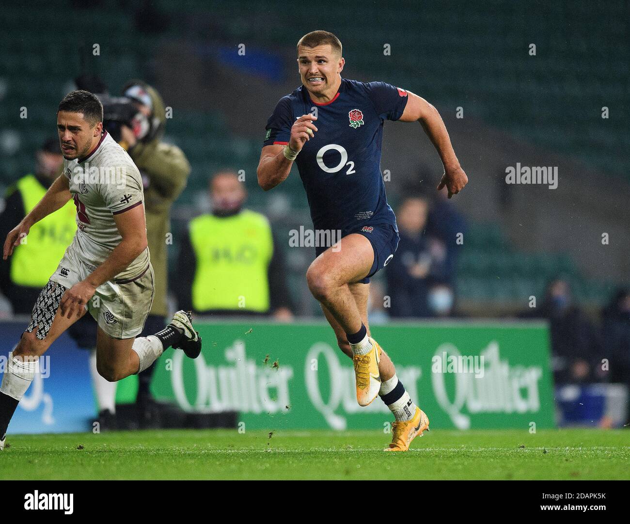 Mark slade hi-res stock photography and images - Alamy