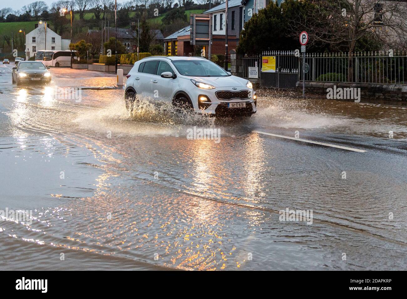 Tarmac square hi-res stock photography and images - Alamy