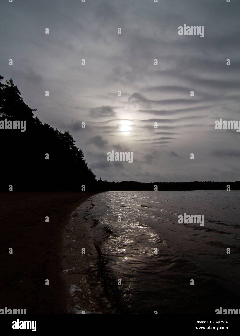 Dark cloud sun hi-res stock photography and images - Alamy