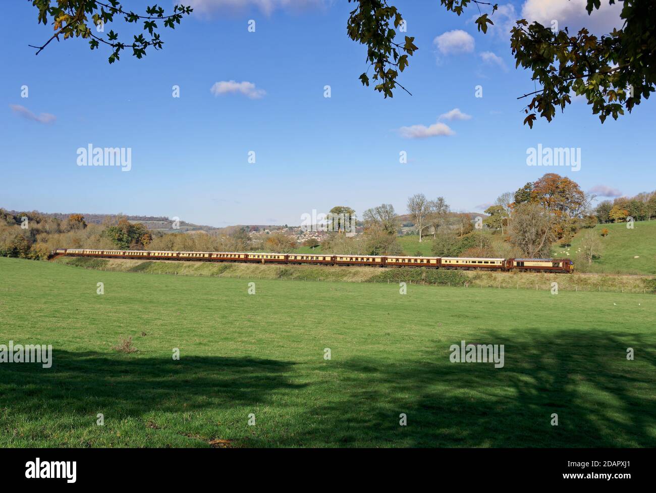 67021 passes through Limpley Stoke Valley in glorious Autumn sunshine ...