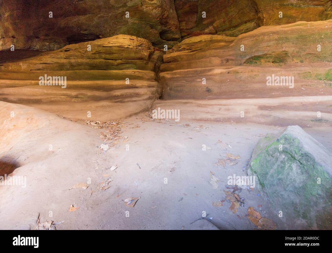 Rockhouse, Hocking Hills State park, Ohio Stock Photo - Alamy