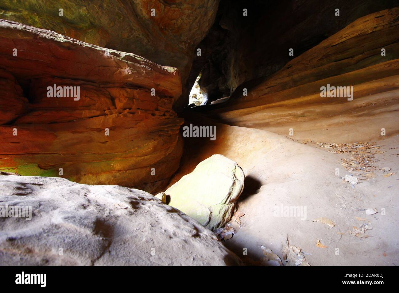 Rockhouse, Hocking Hills State park, Ohio Stock Photo - Alamy