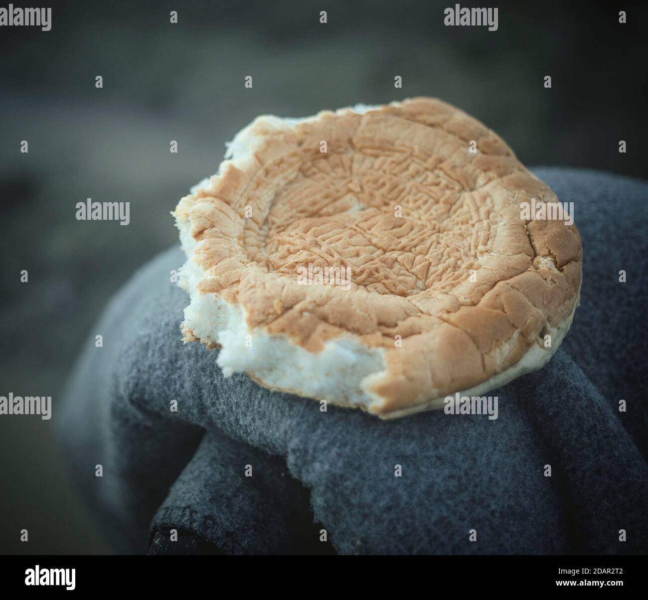 Food distribution hi-res stock photography and images - Alamy