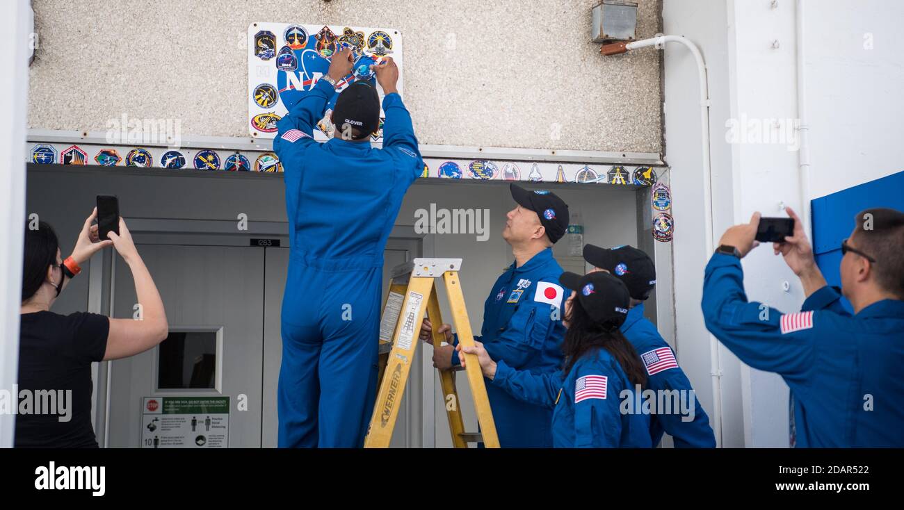 Crew quarters hi-res stock photography and images - Alamy