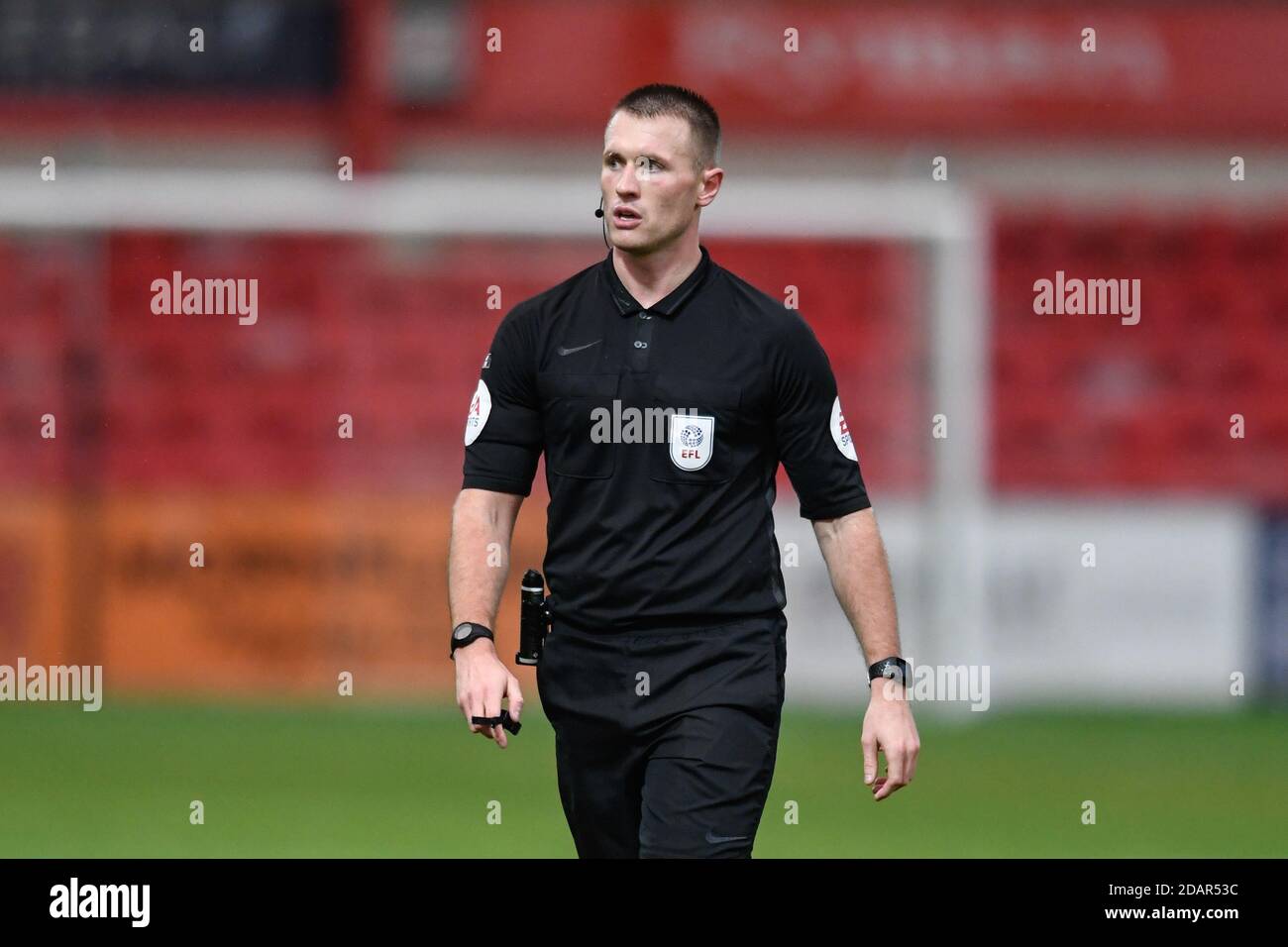 Referee Thomas Bramall in action Stock Photo - Alamy