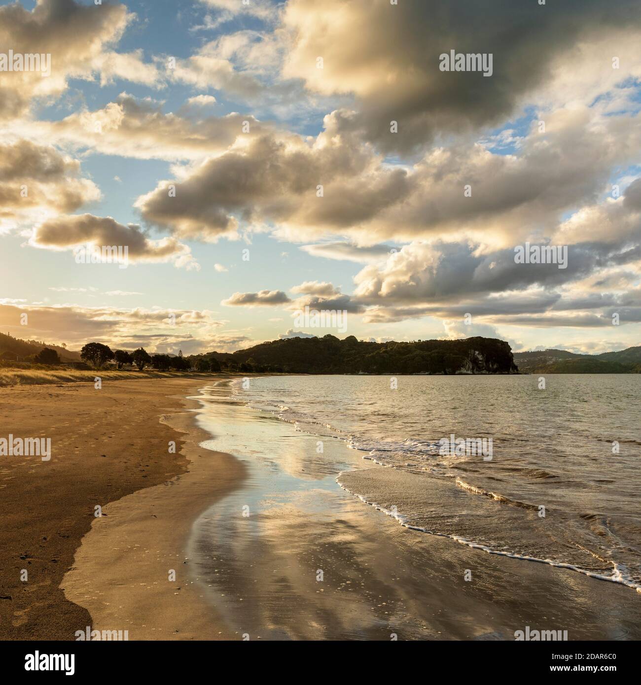 Cooks Beach at sunset, Oceania, Coromandel Peninsula, Waitako, North ...
