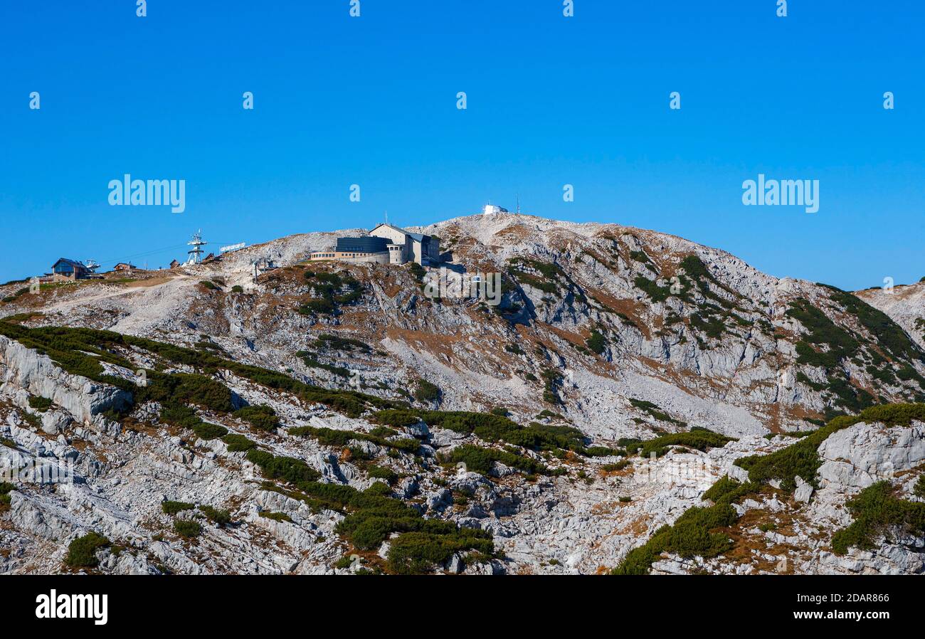 Mountain station of the Krippenstein cable car, Dachstein massif ...