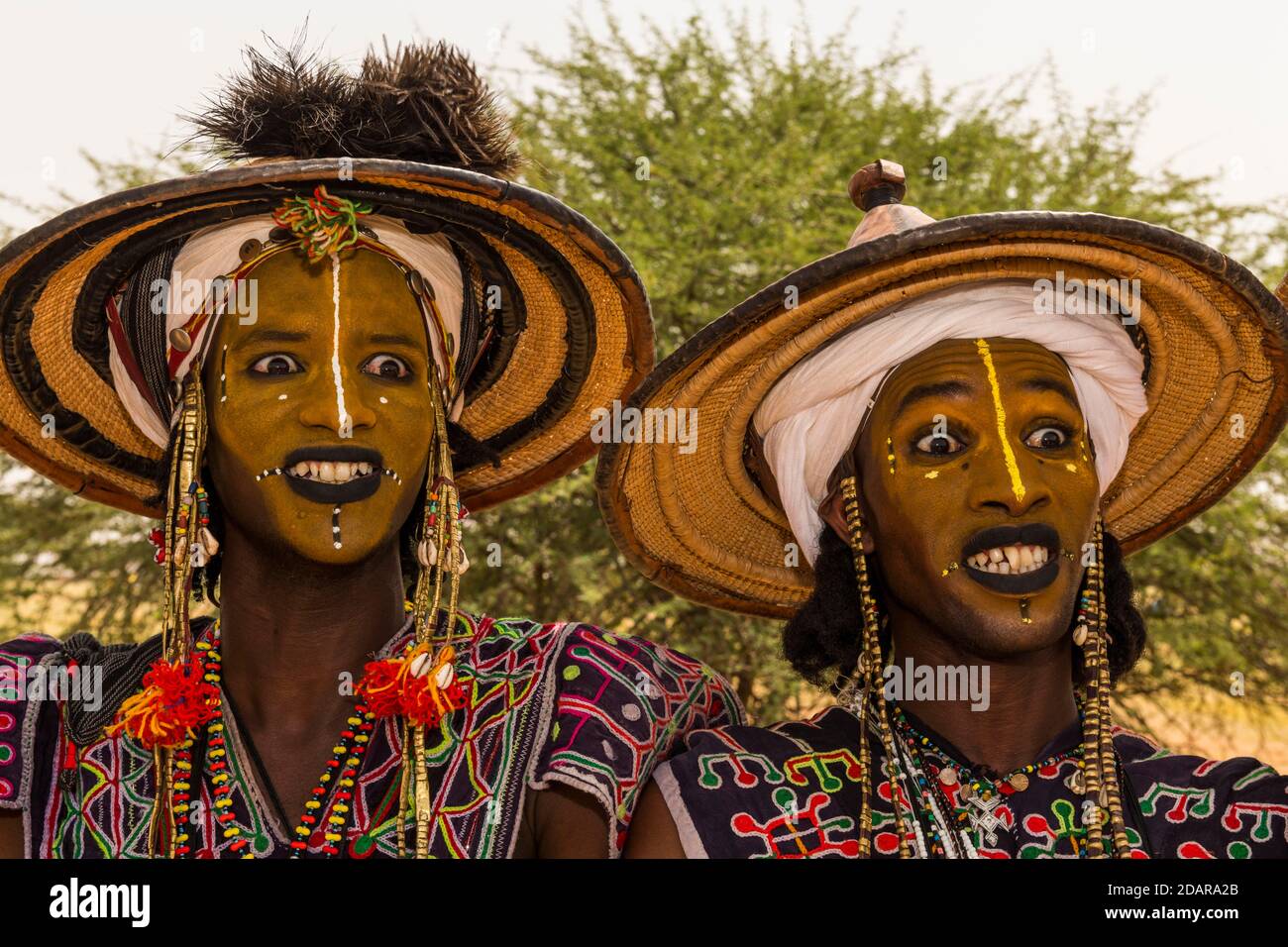 Clothing wodaabe hi-res stock photography and images - Alamy