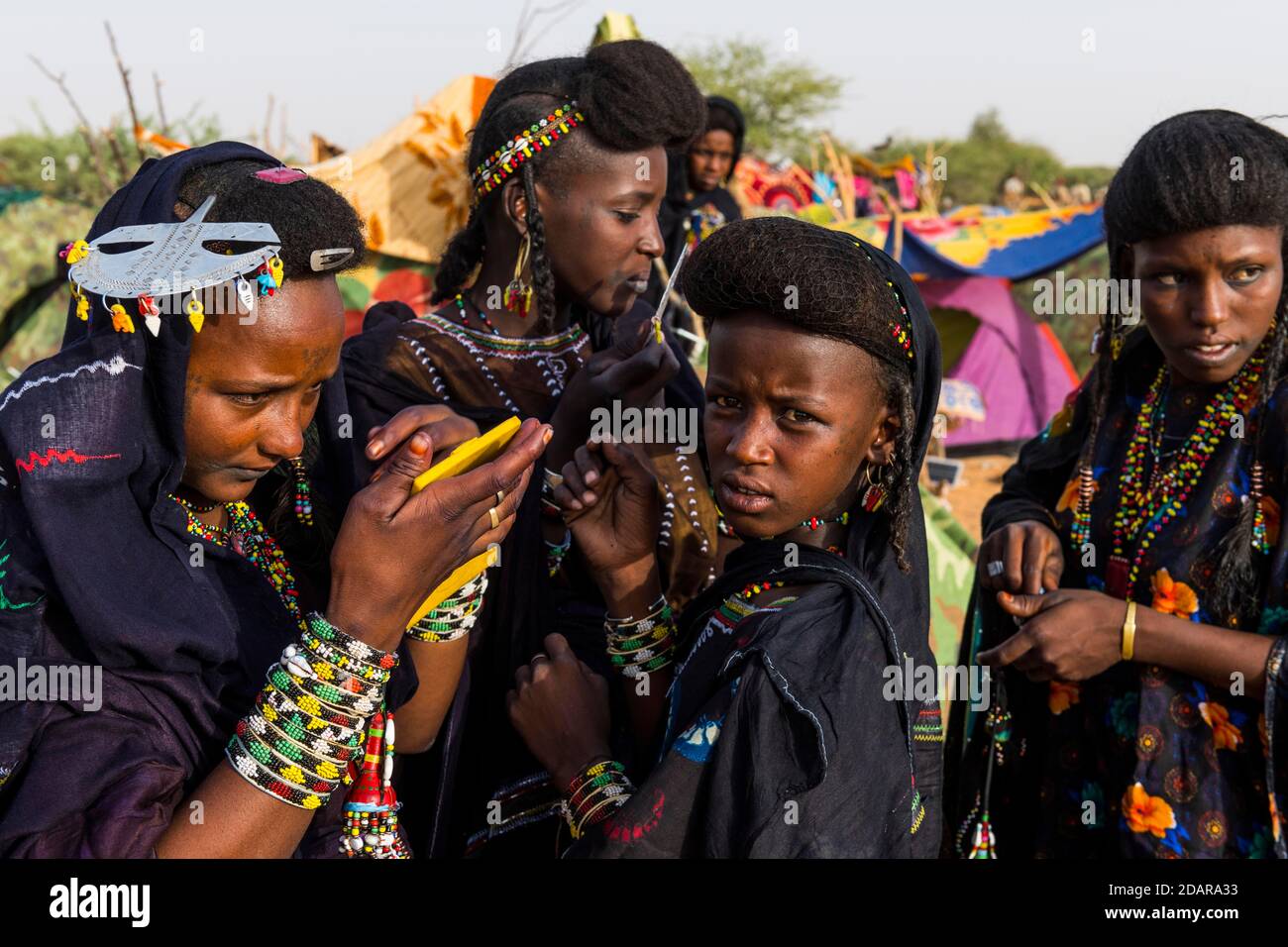 Fulani girls hi-res stock photography and images - Alamy