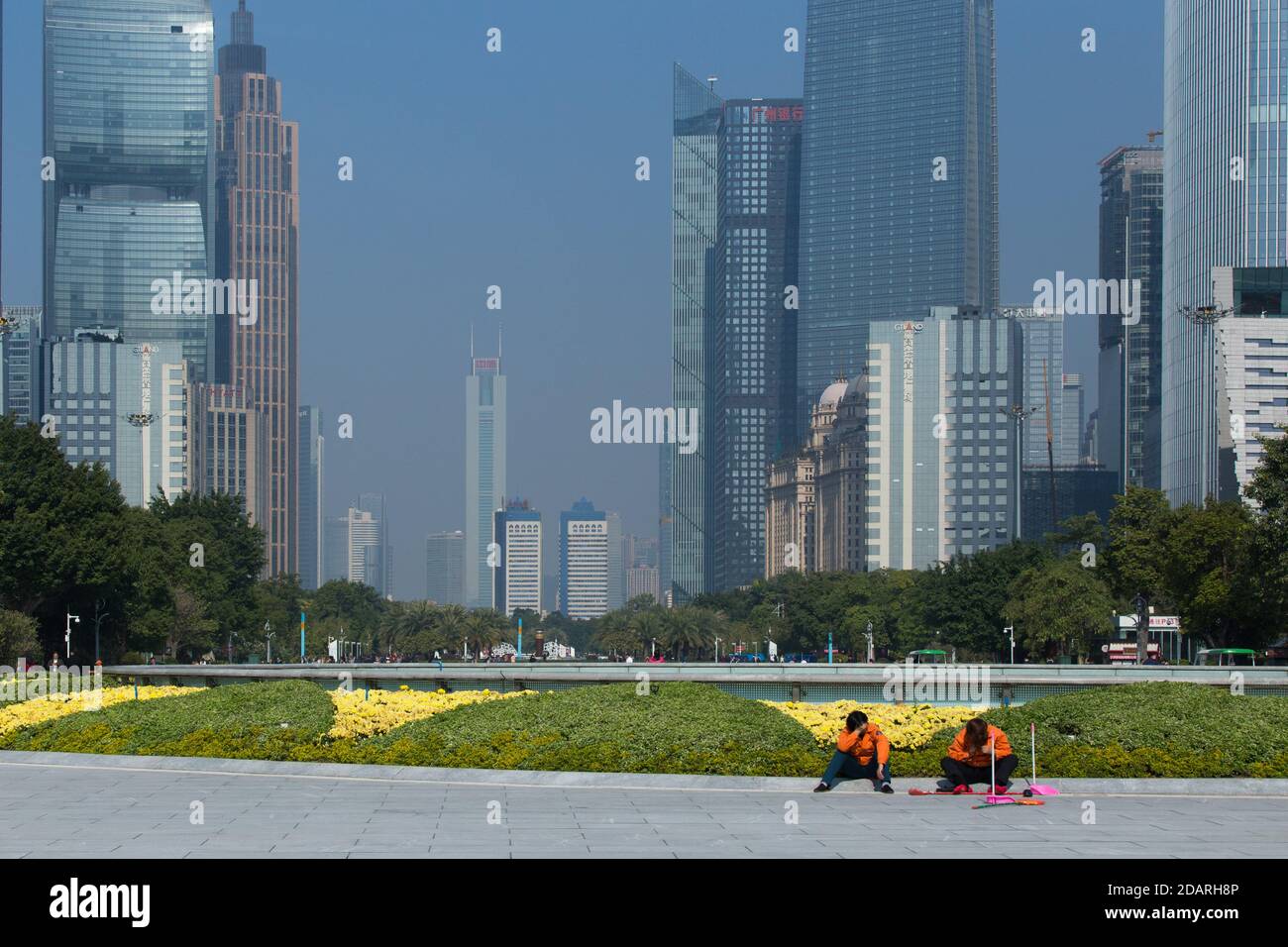 Flower city square hi-res stock photography and images - Alamy