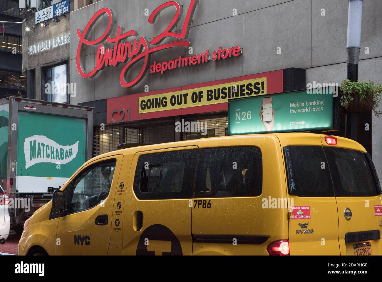 Century 21 new york hi-res stock photography and images - Alamy