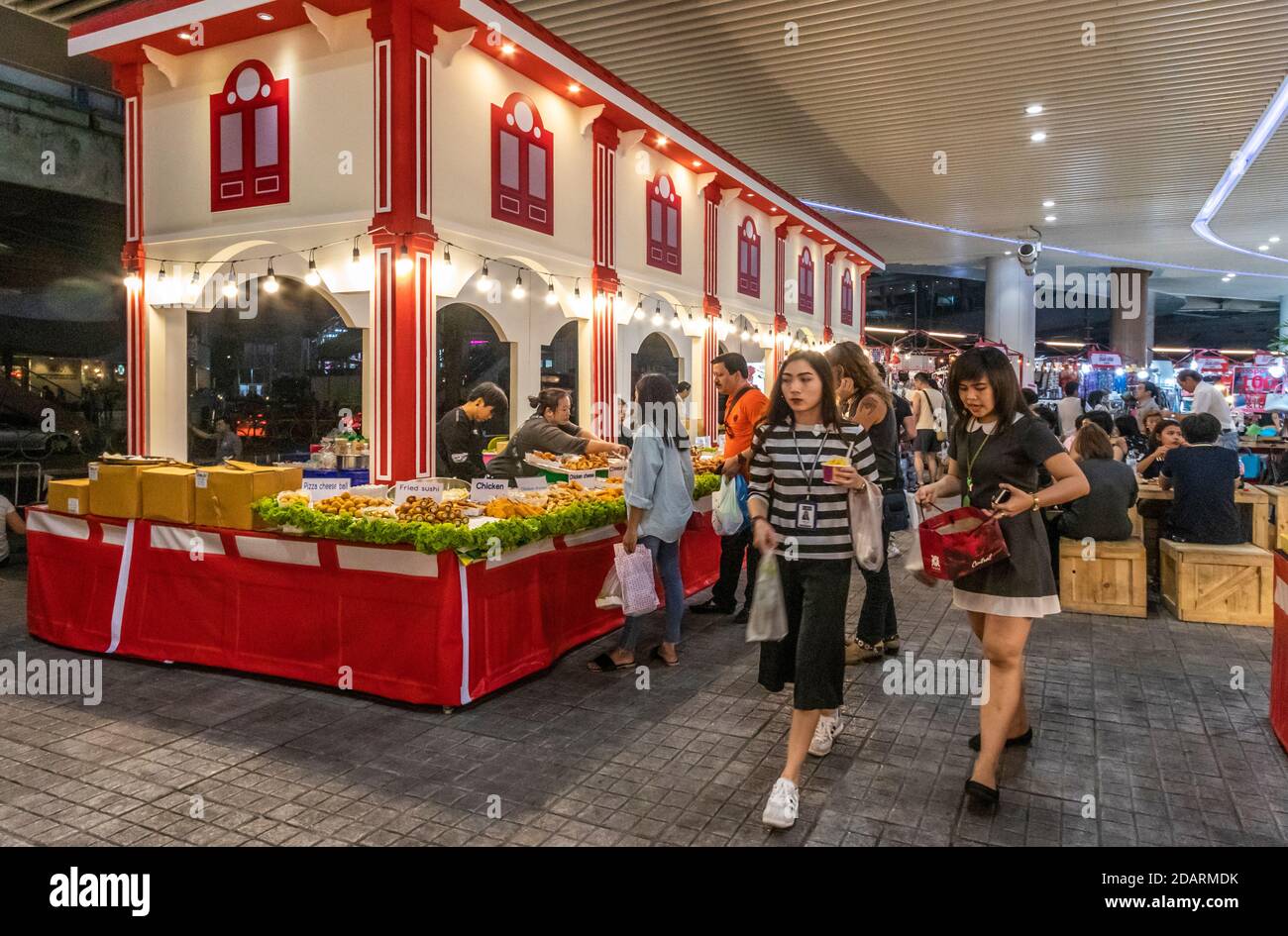 MBK food court Bangkok Thailand Stock Photo - Alamy