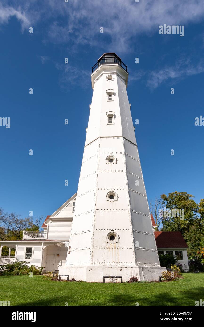 North point water tower milwaukee hi-res stock photography and images ...
