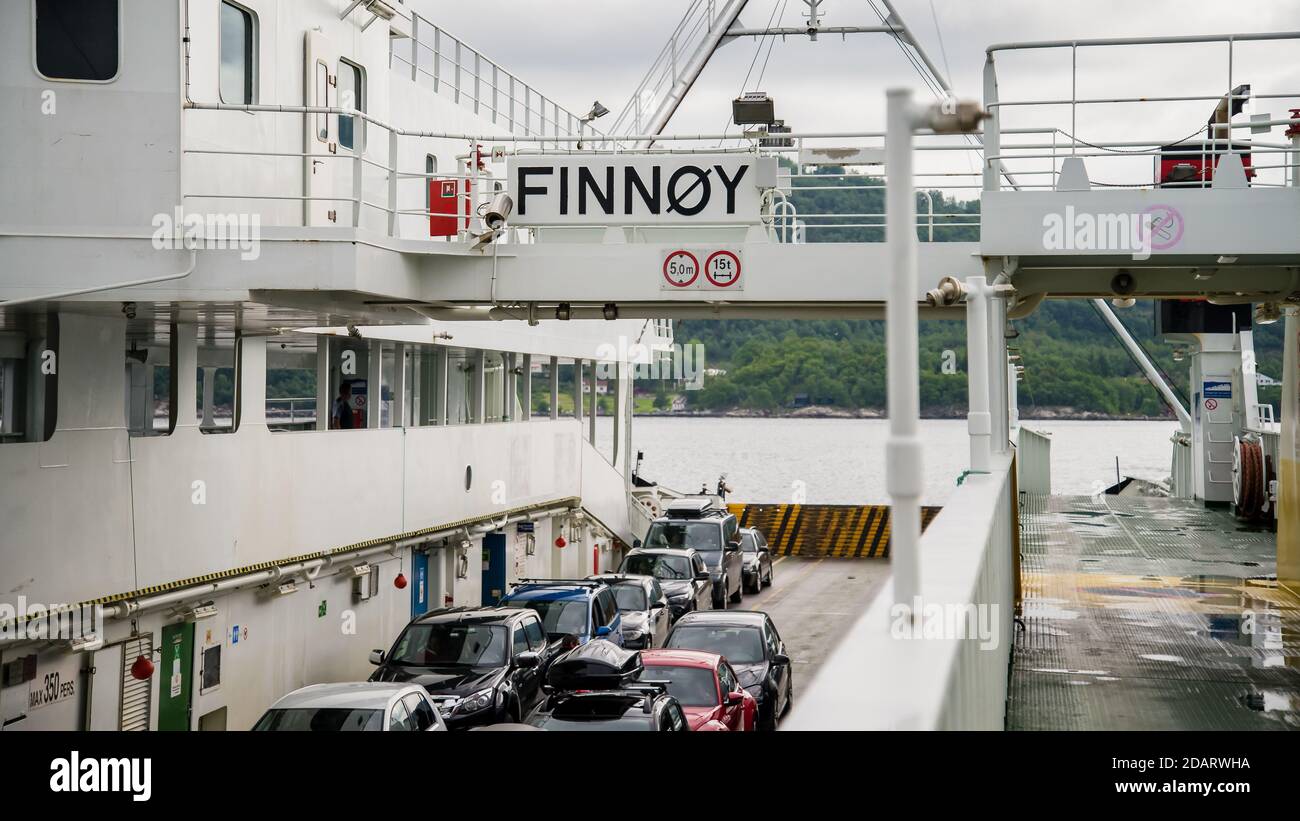 Ferry transporting cars people hi-res stock photography and images - Alamy