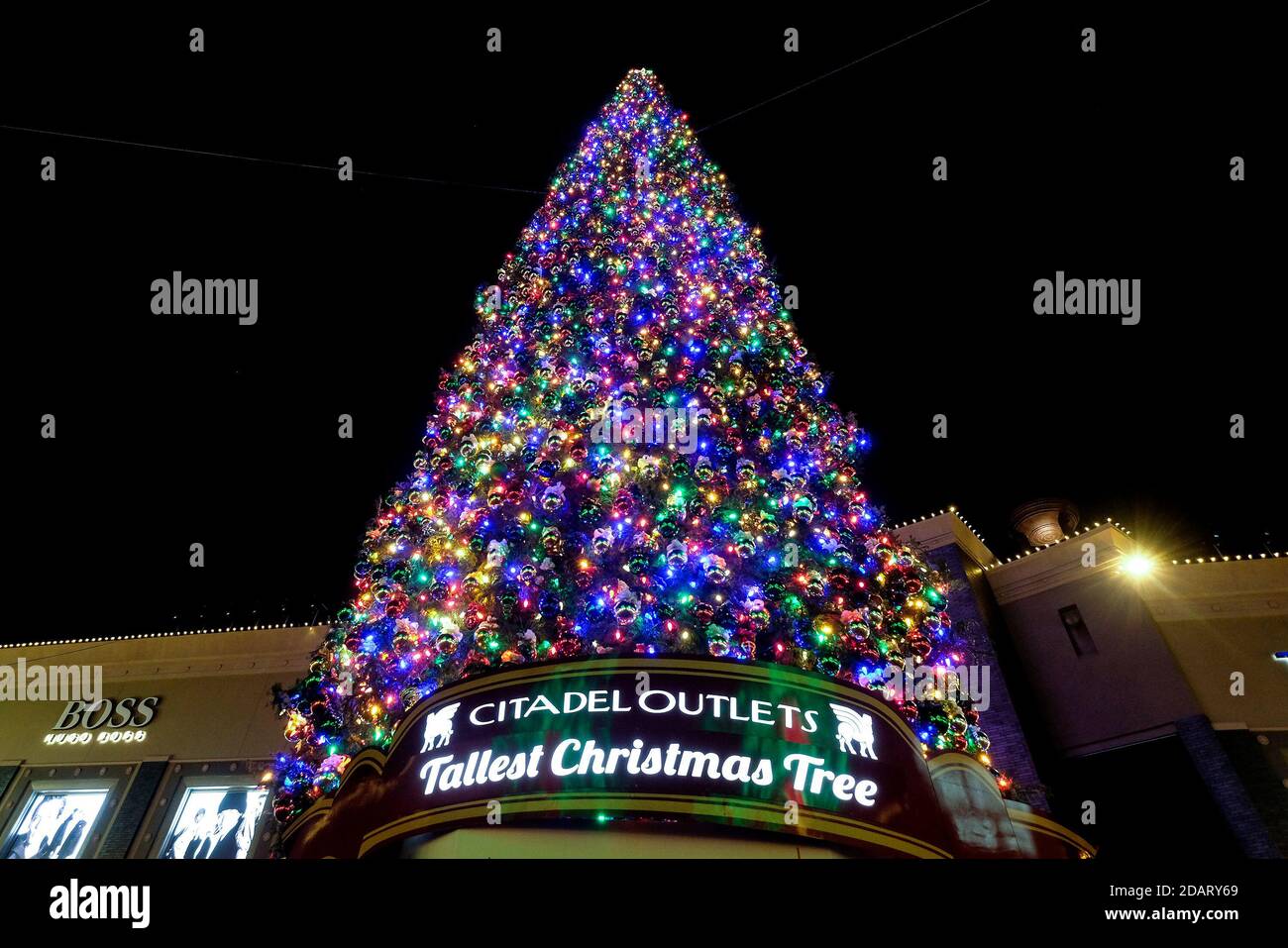 Citadel outlets hi-res stock photography and images - Alamy