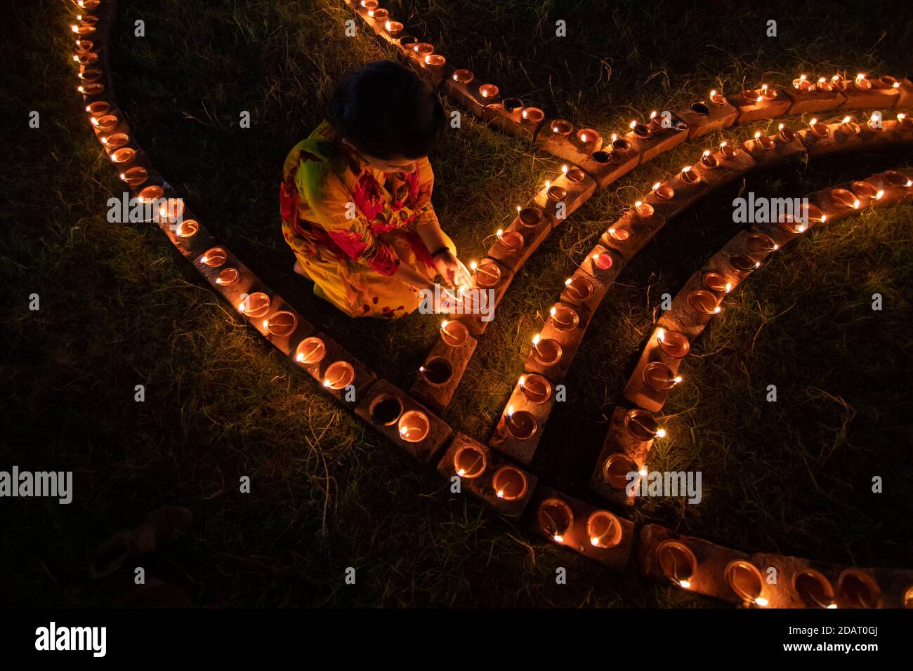 Narayanganj, Bangladesh. 14th Nov, 2020. Members of the Hindu community ...