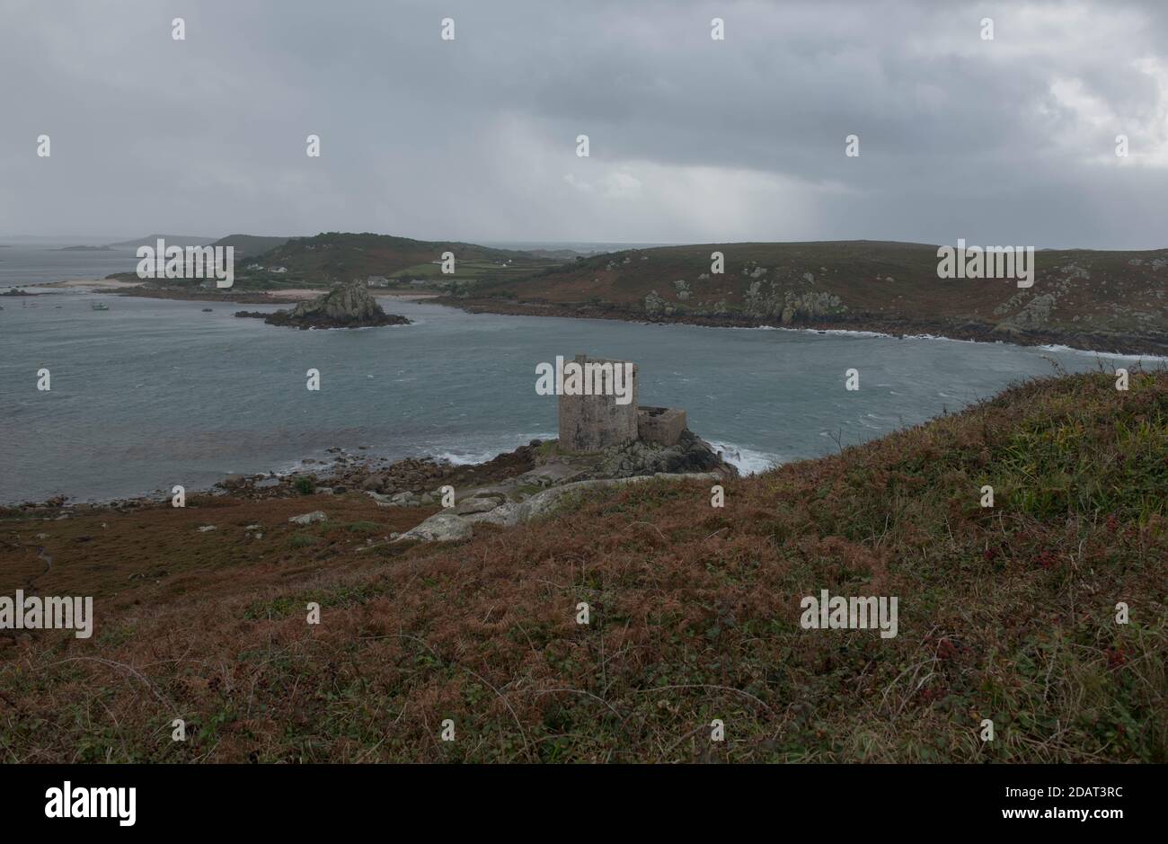 Cromwell castle hi-res stock photography and images - Alamy