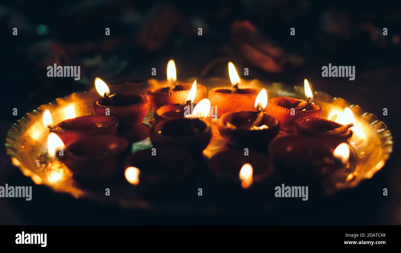 Traditional diya lighting hi-res stock photography and images - Alamy