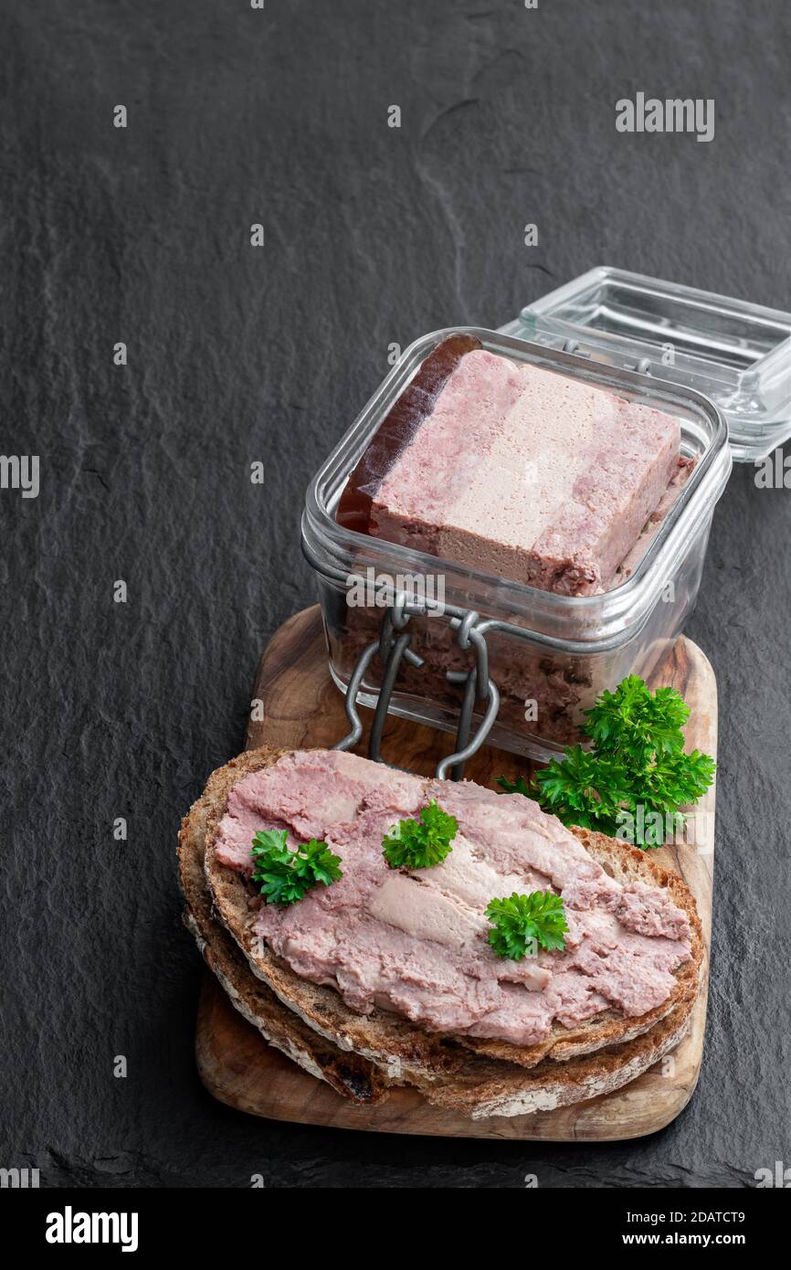 Lamb pate hi-res stock photography and images - Alamy