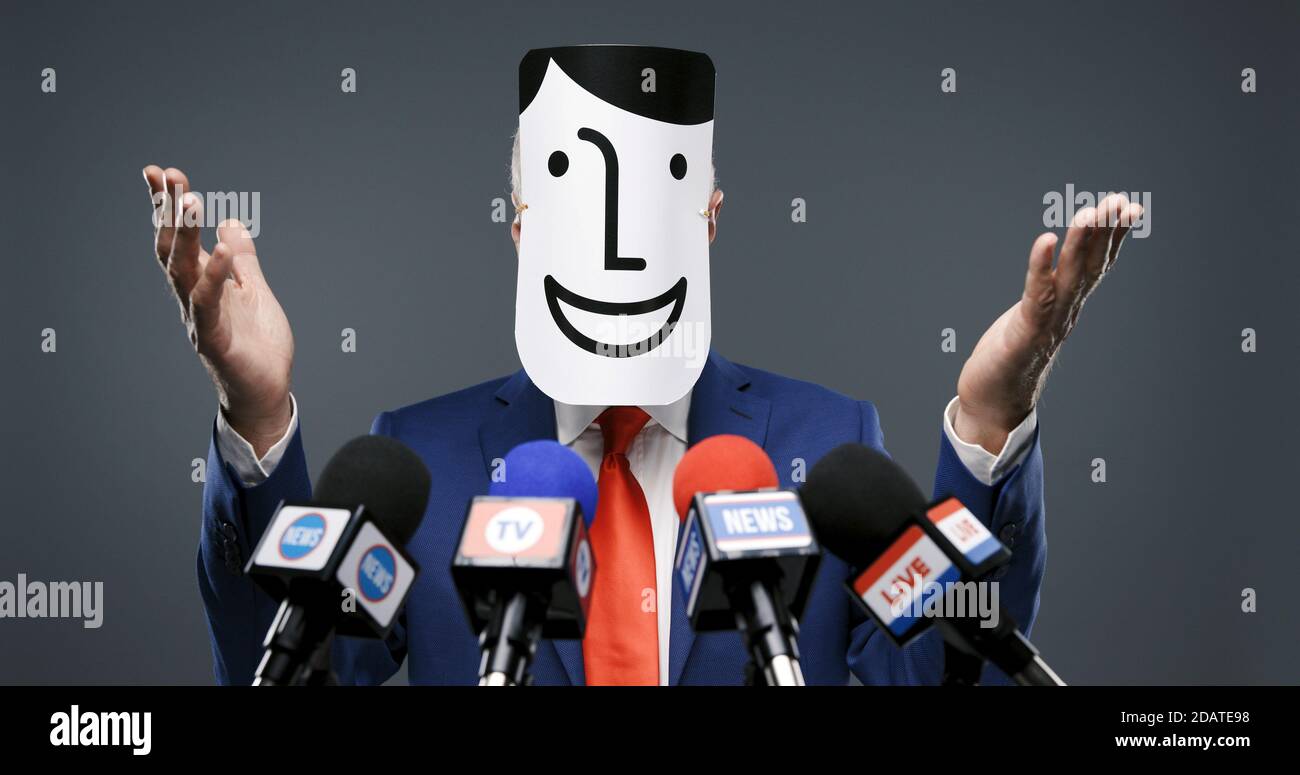 Fake identity mask hi-res stock photography and images - Alamy