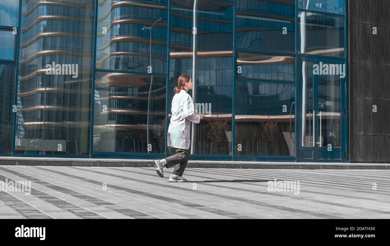Siren running hi-res stock photography and images - Alamy