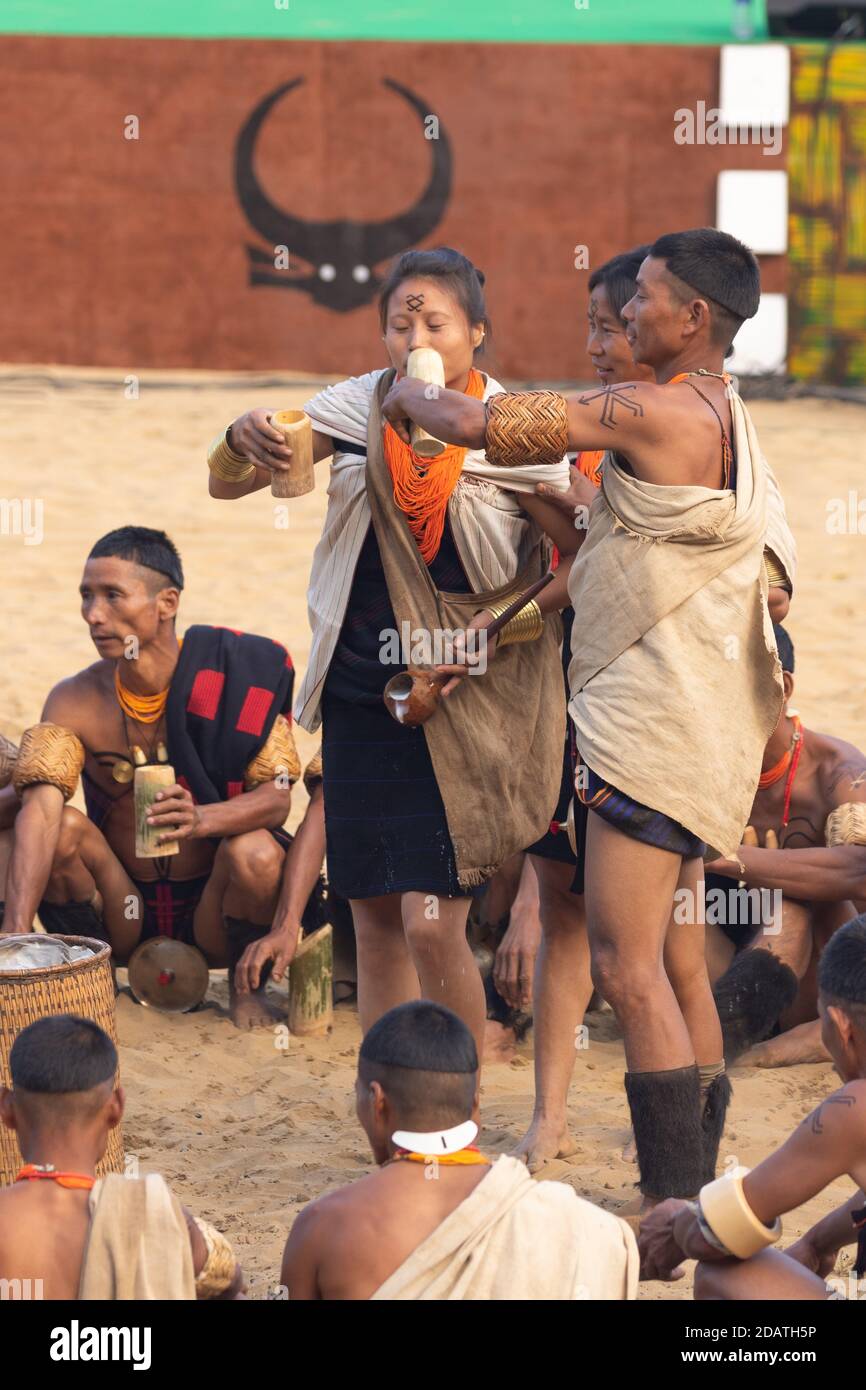 Tribal ritual hi-res stock photography and images - Alamy