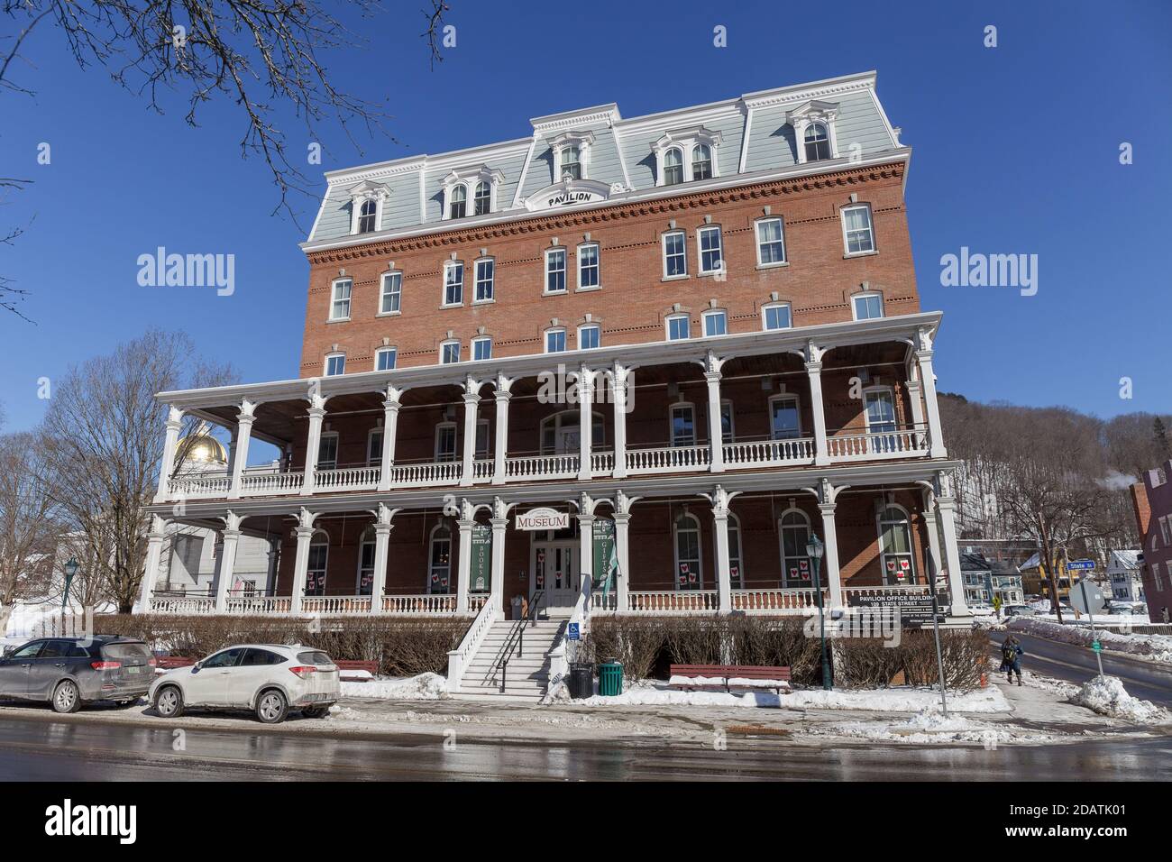 Vermont Winter Night High Resolution Stock Photography and Images - Alamy