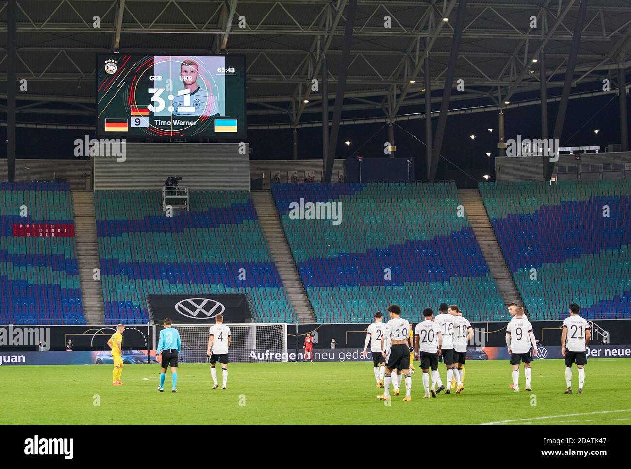Scoreboard goal celebration football hi-res stock photography and ...