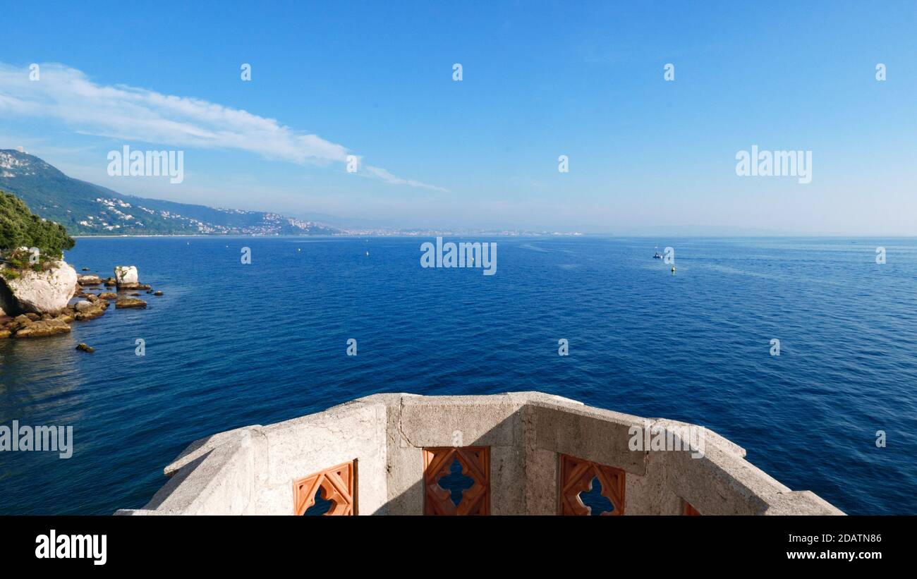 Parco del castello miramare hi-res stock photography and images - Alamy