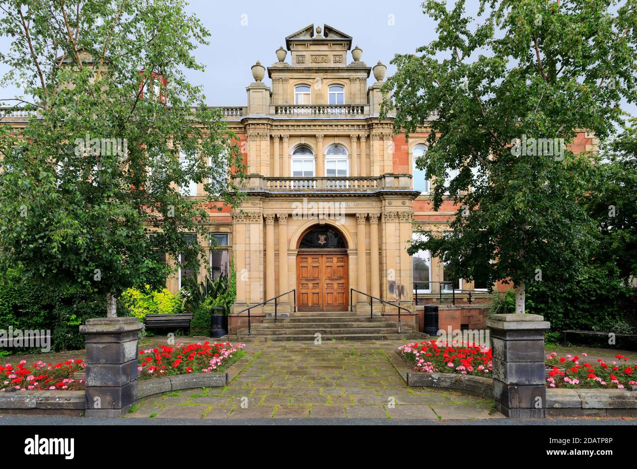 Frontage of penrith town hall hi-res stock photography and images - Alamy