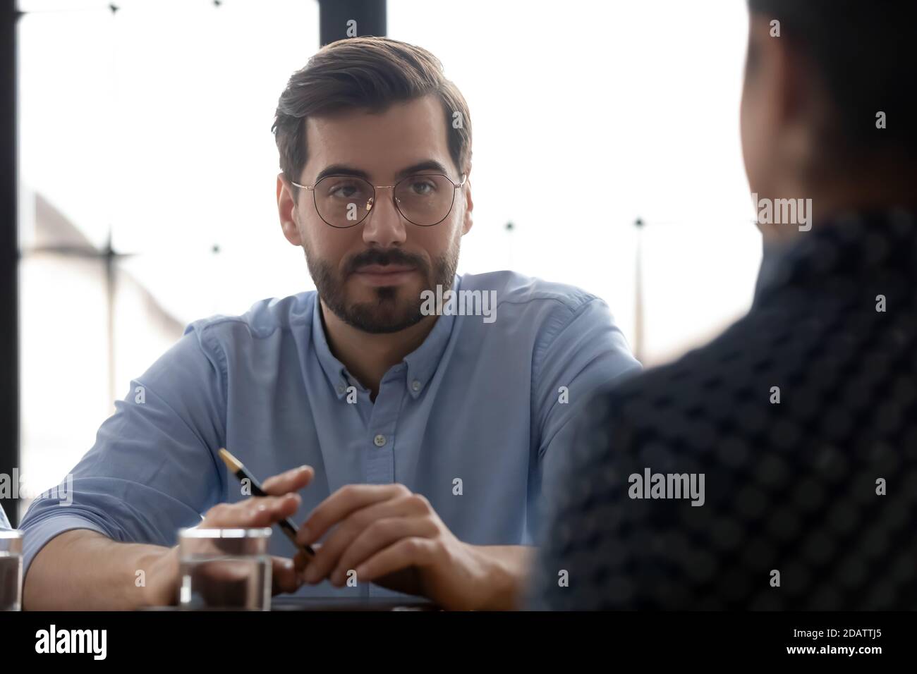 Hiring agent hi-res stock photography and images - Alamy