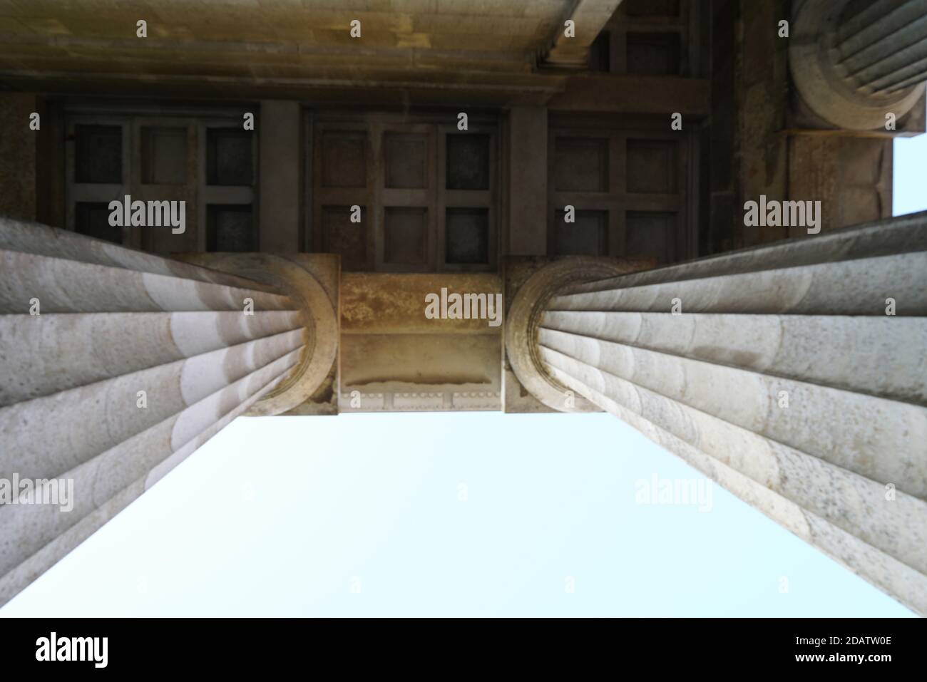 Two Tall Pillars High Resolution Stock Photography and Images - Alamy