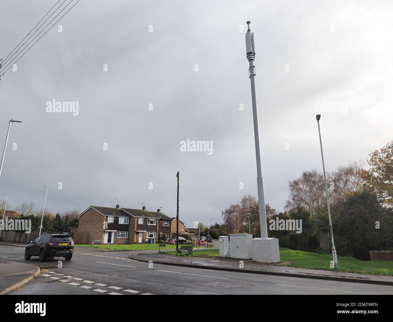 5g phone mast hi-res stock photography and images - Alamy