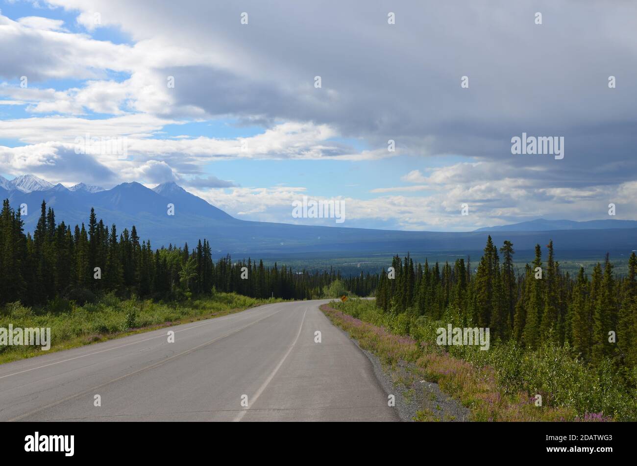 Alaska landschaft hi-res stock photography and images - Alamy
