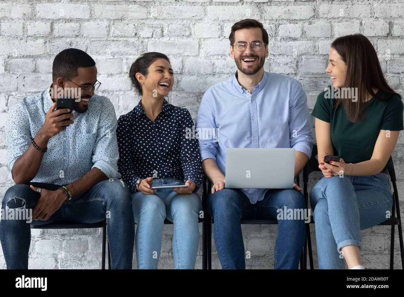 Sharing information hi-res stock photography and images - Alamy