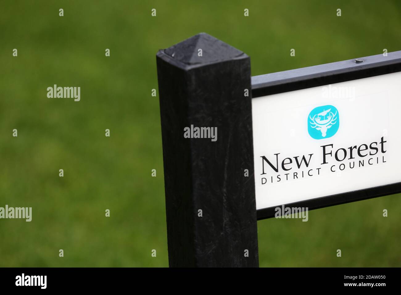 New Forest road sign, Hampshire, UK Stock Photo - Alamy