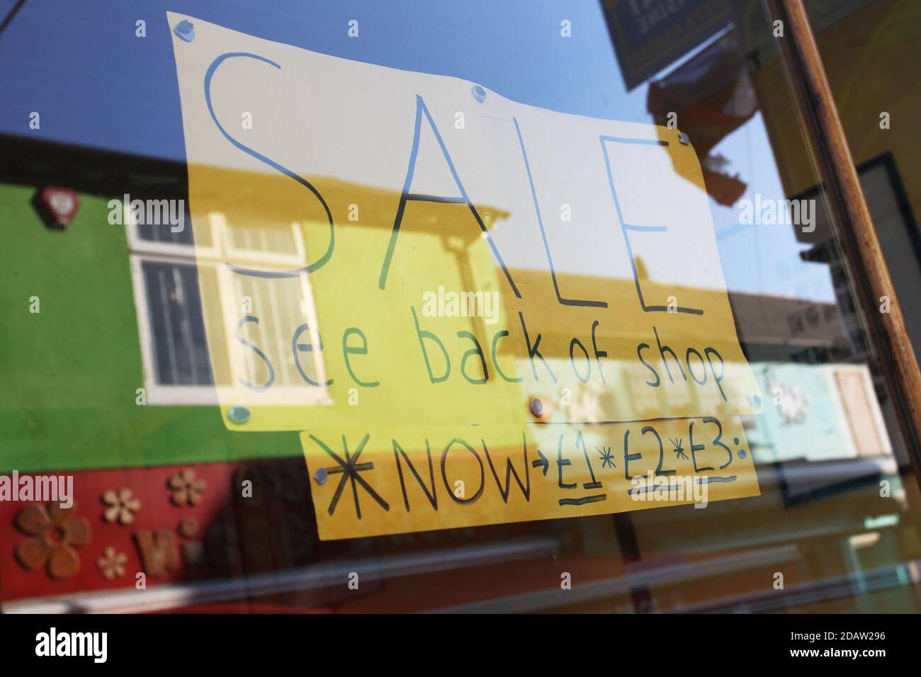 Sale and closing down signs in shop windows in Brighton, East Sussex ...