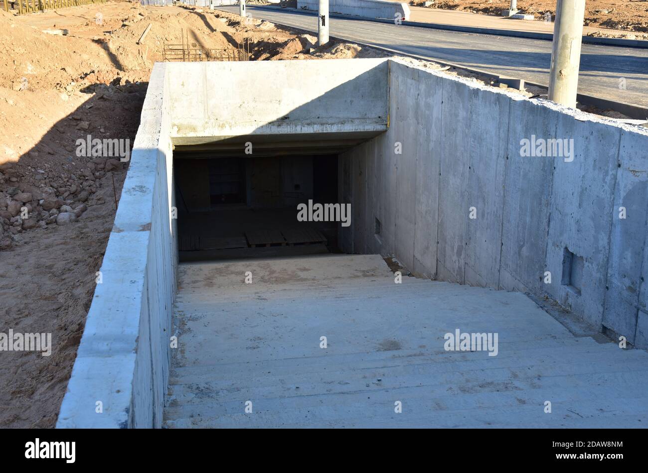 Сonstruction of an underground pedestrian crossing at the intersection ...