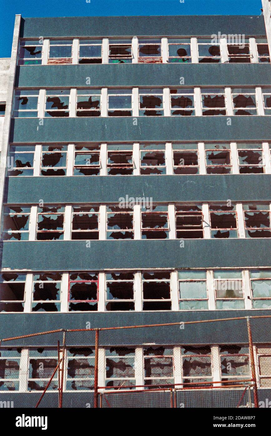 1980s building hi-res stock photography and images - Alamy