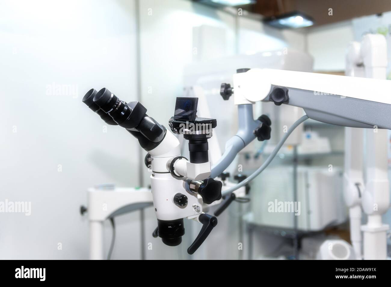 The image of the professional Dental endodontic binocular microscope ...