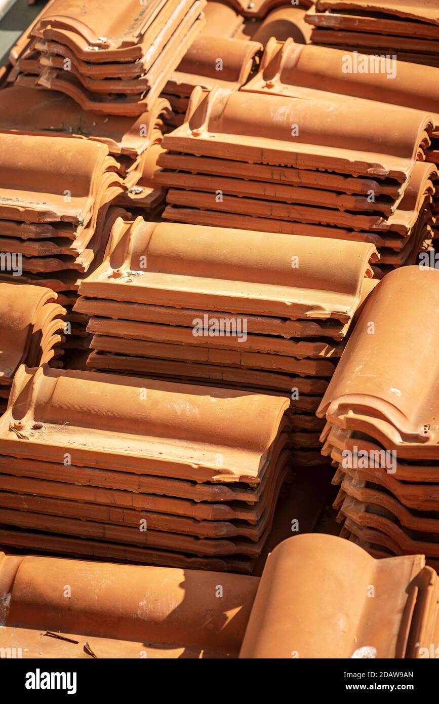 Stacks tiles on roof hi-res stock photography and images - Alamy