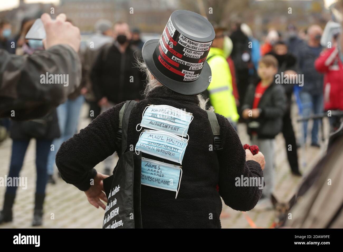 Smiles under masks hi-res stock photography and images - Alamy