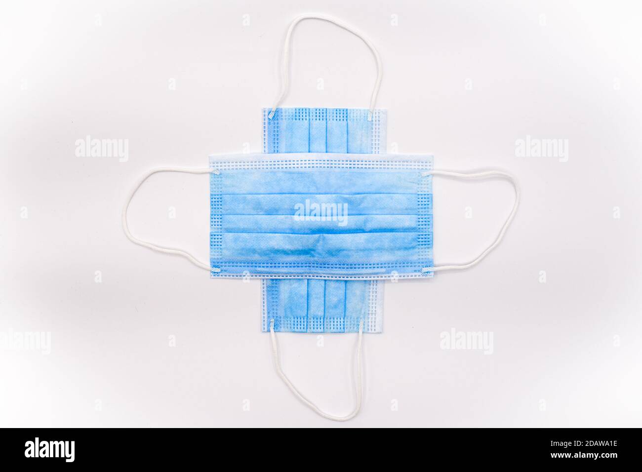Surgical masks hi-res stock photography and images - Alamy