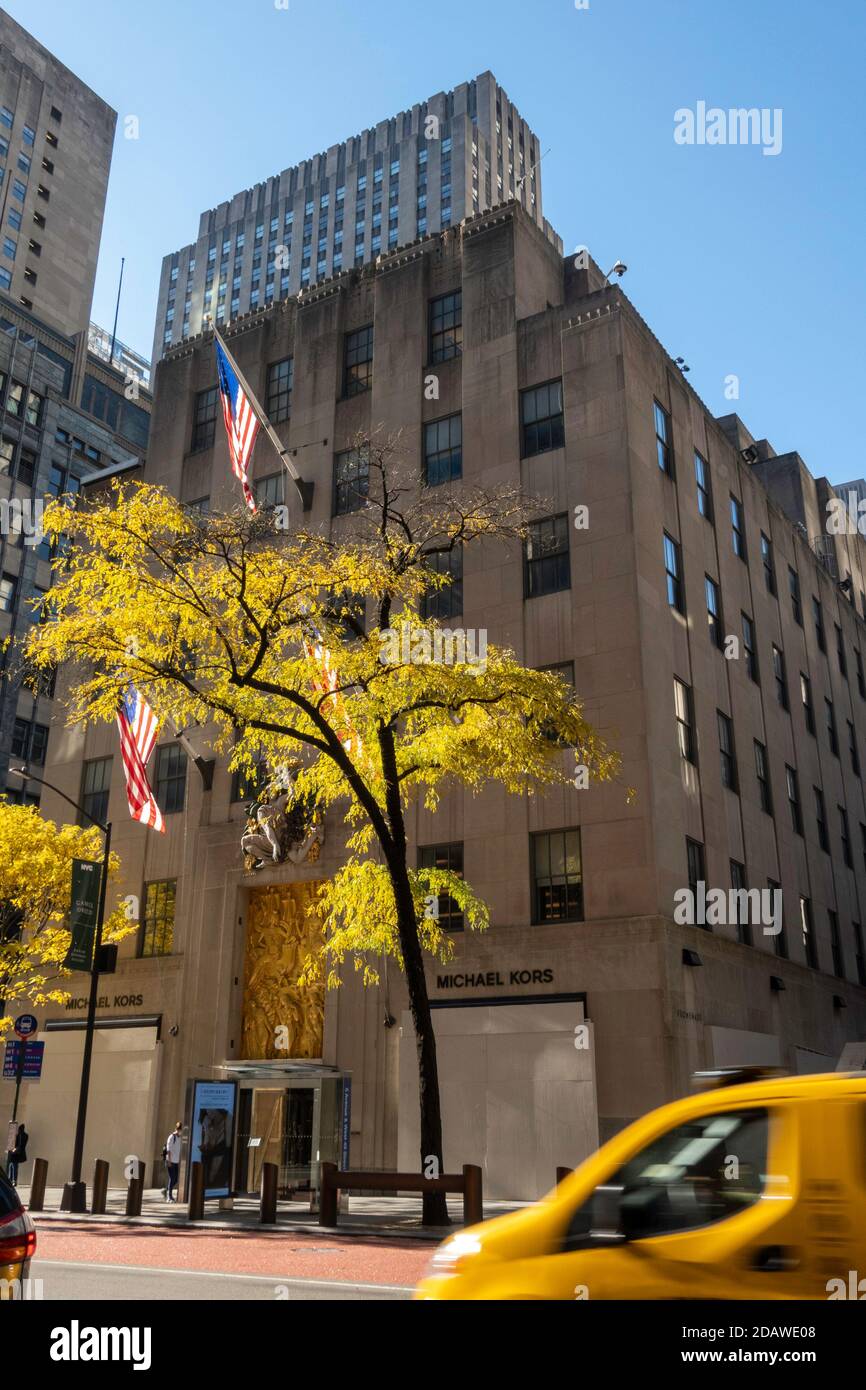 Rockefeller Center is a building complex on Fifth Avenue, New York City ...