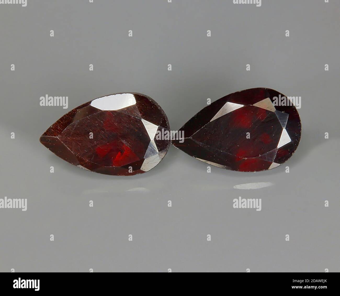 Almandine hi-res stock photography and images - Alamy