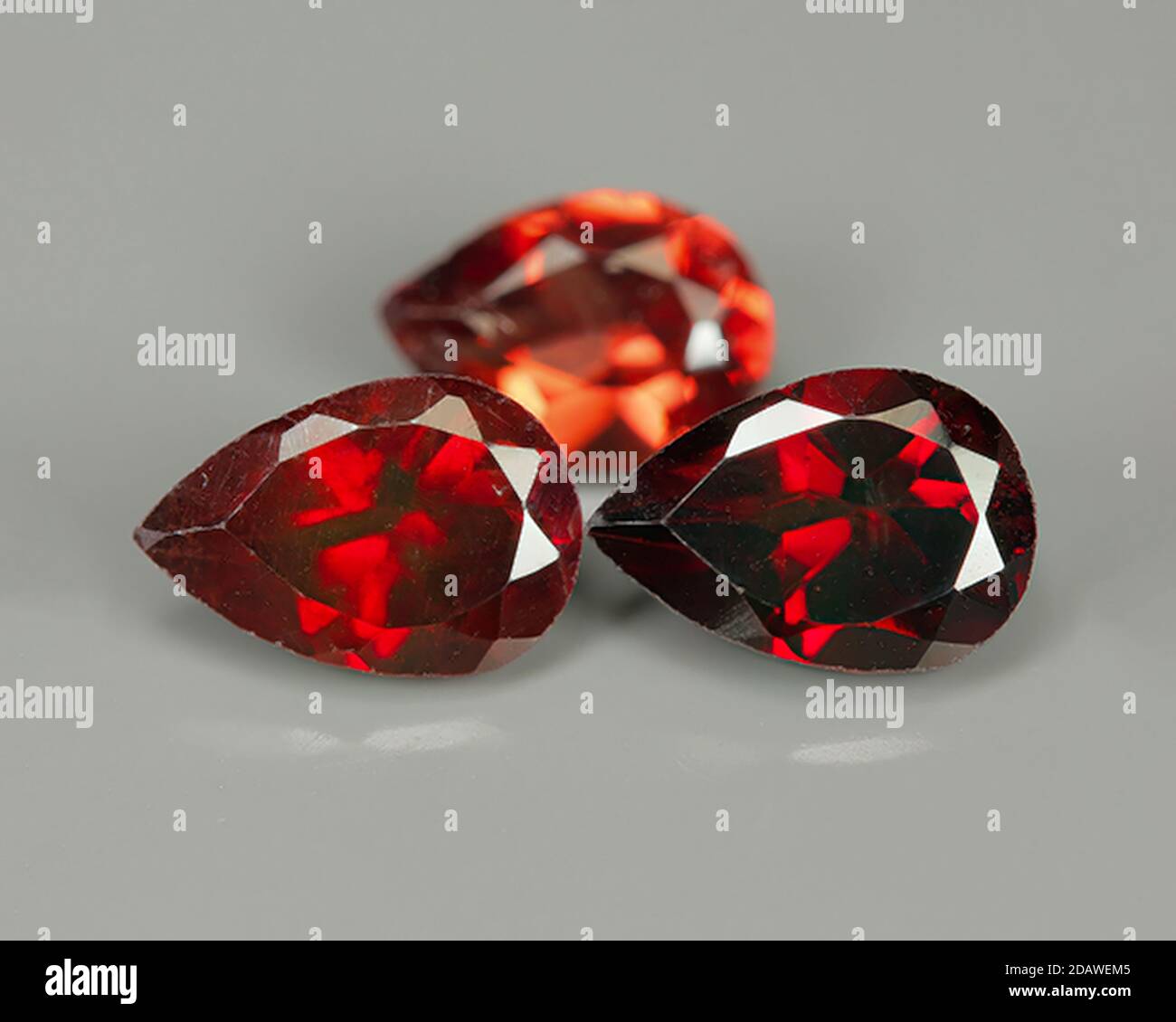 Almandine hi-res stock photography and images - Alamy