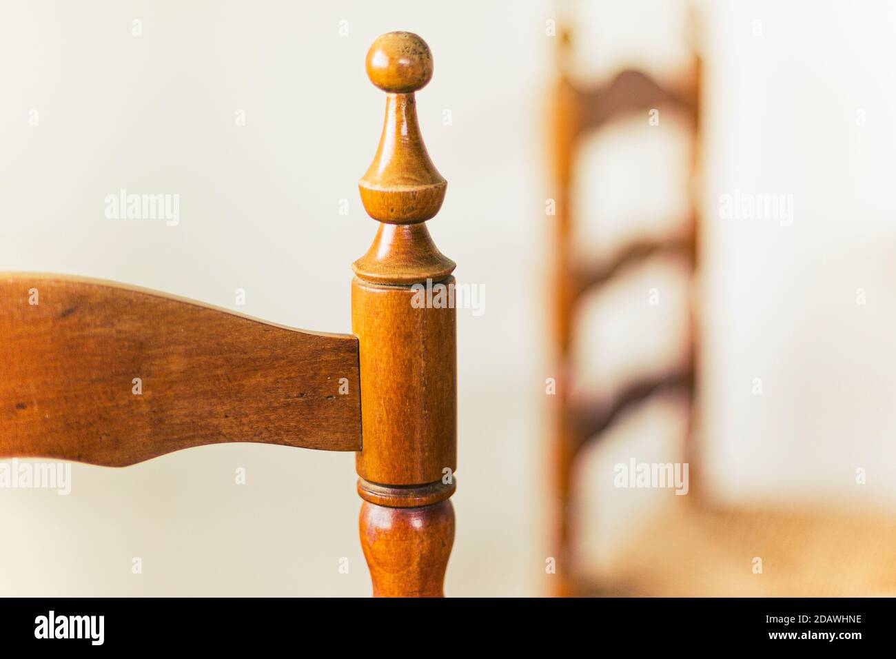 wooden and straw Súgán Irish chairs in kitchen Stock Photo - Alamy