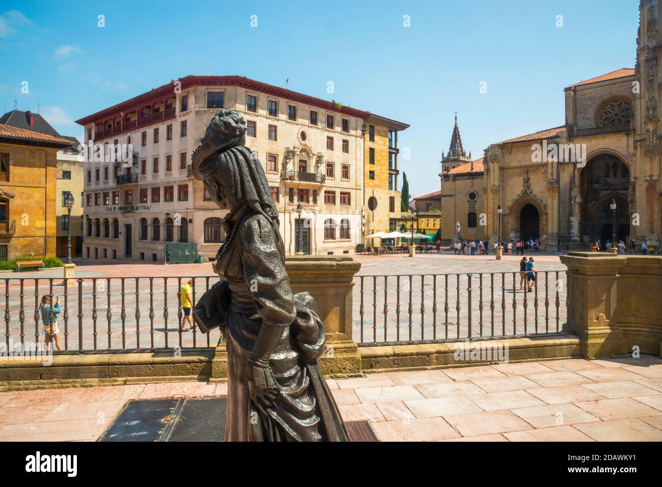 Escultura estatua esculturas estatuas hi-res stock photography and ...