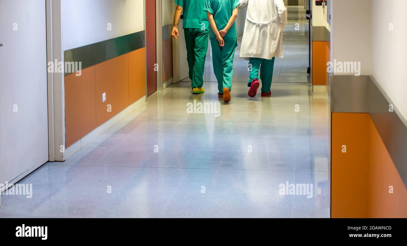 Doctors and nurses in hospital corridor, medicine and health Stock ...